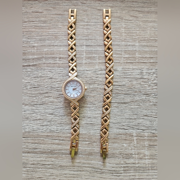 Armitron | Accessories | Armitron Womens Watch And Bracelet Set | Poshmark